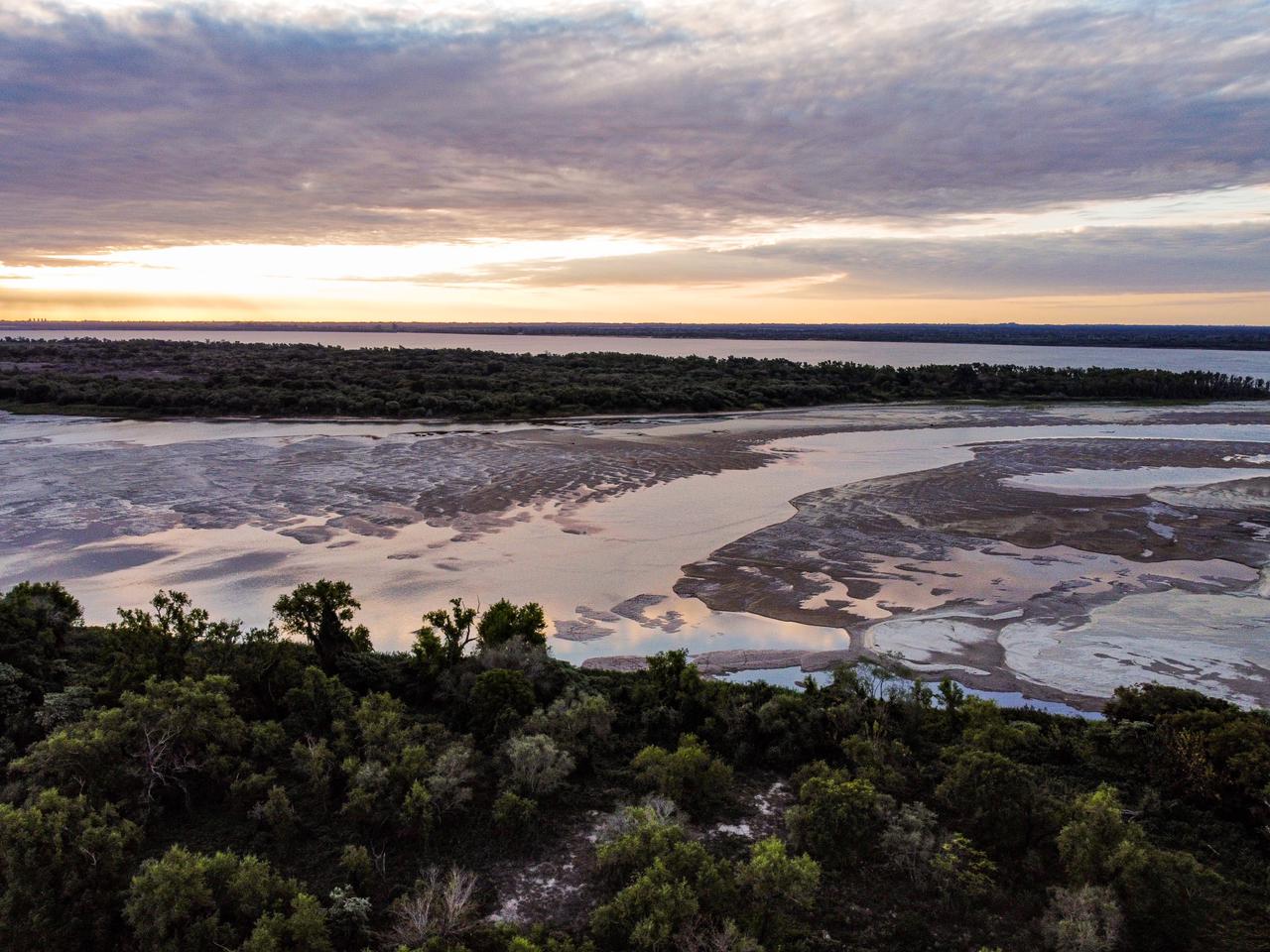 El río Paraná se acerca a la mayor baja de su historia – ERA Verde